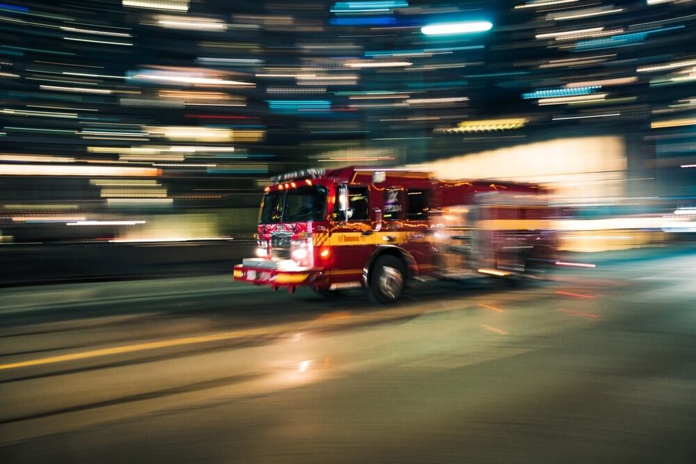Failure to Yield to an Emergency Vehicle Lawyer | Free Consultations 24/7
